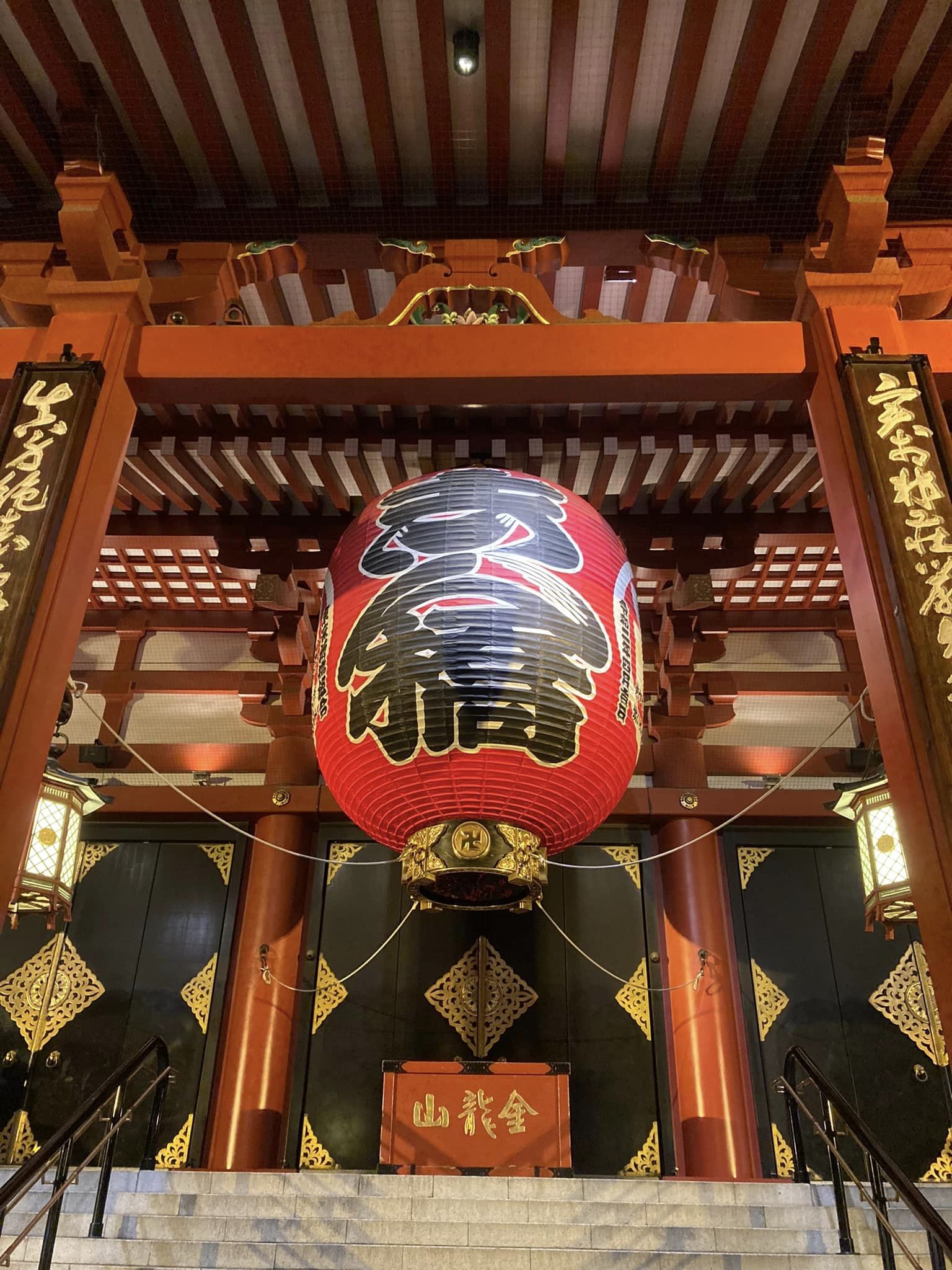 A beautiful Asakusa night! | Hi, I'm Toru, your guide in Japan!