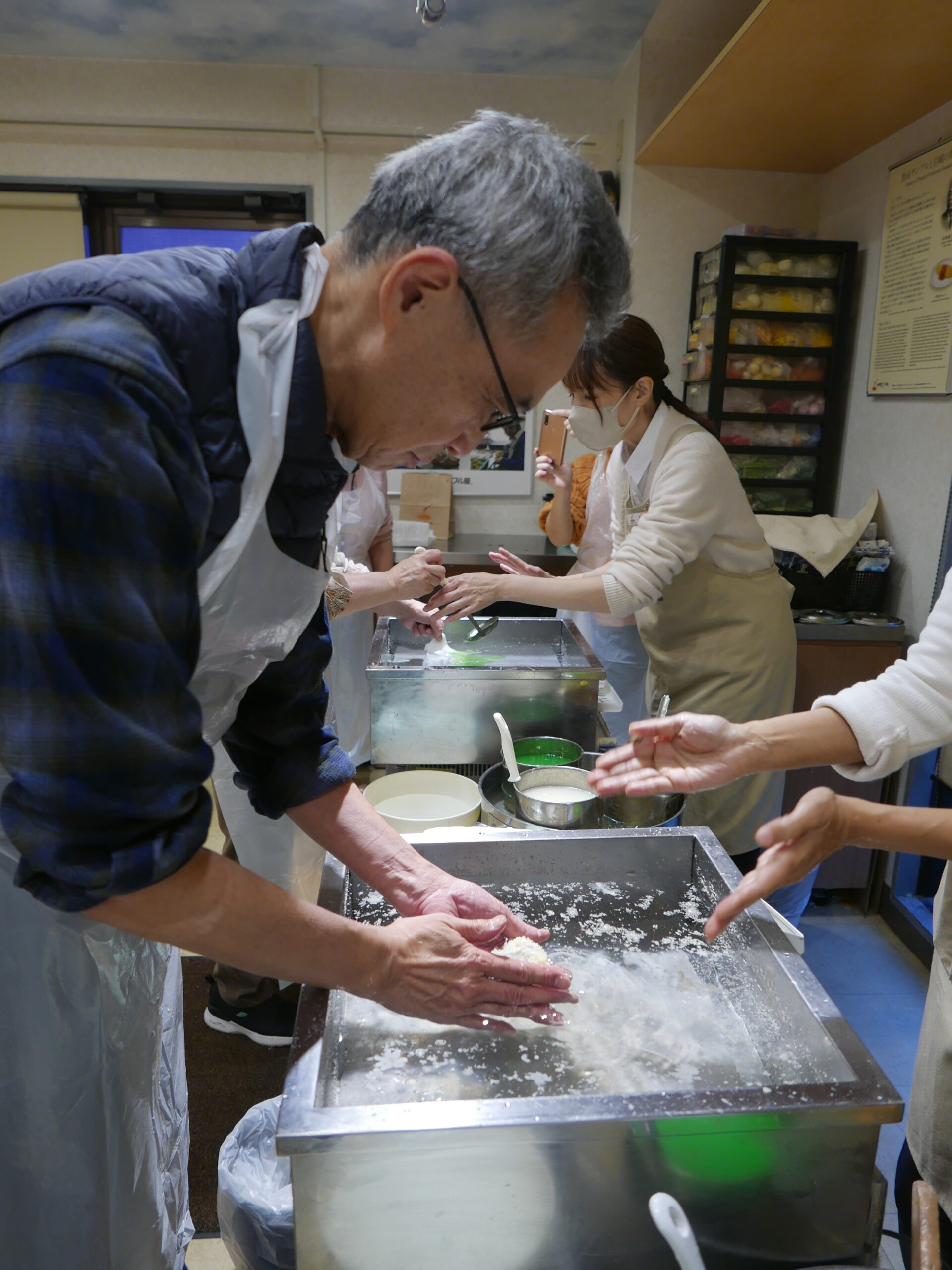 It looks delicious but not edible: Food Sample Making. | Hi, I'm Toru ...